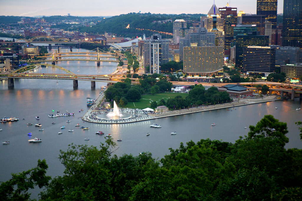 Pittsburgh on the Water - Table Magazine